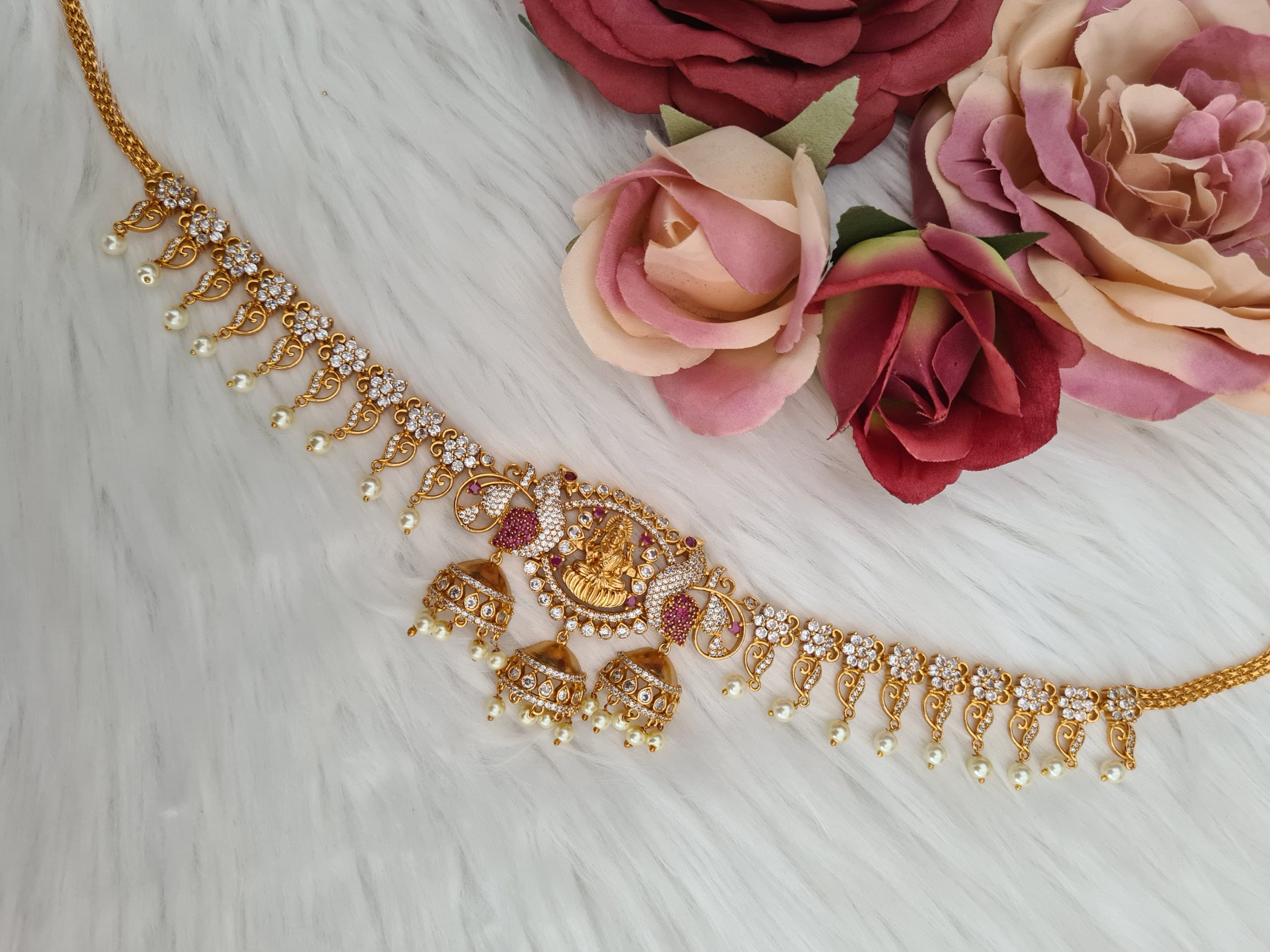 Mat finish Trendy hip chain-9039 – Sarah Collection