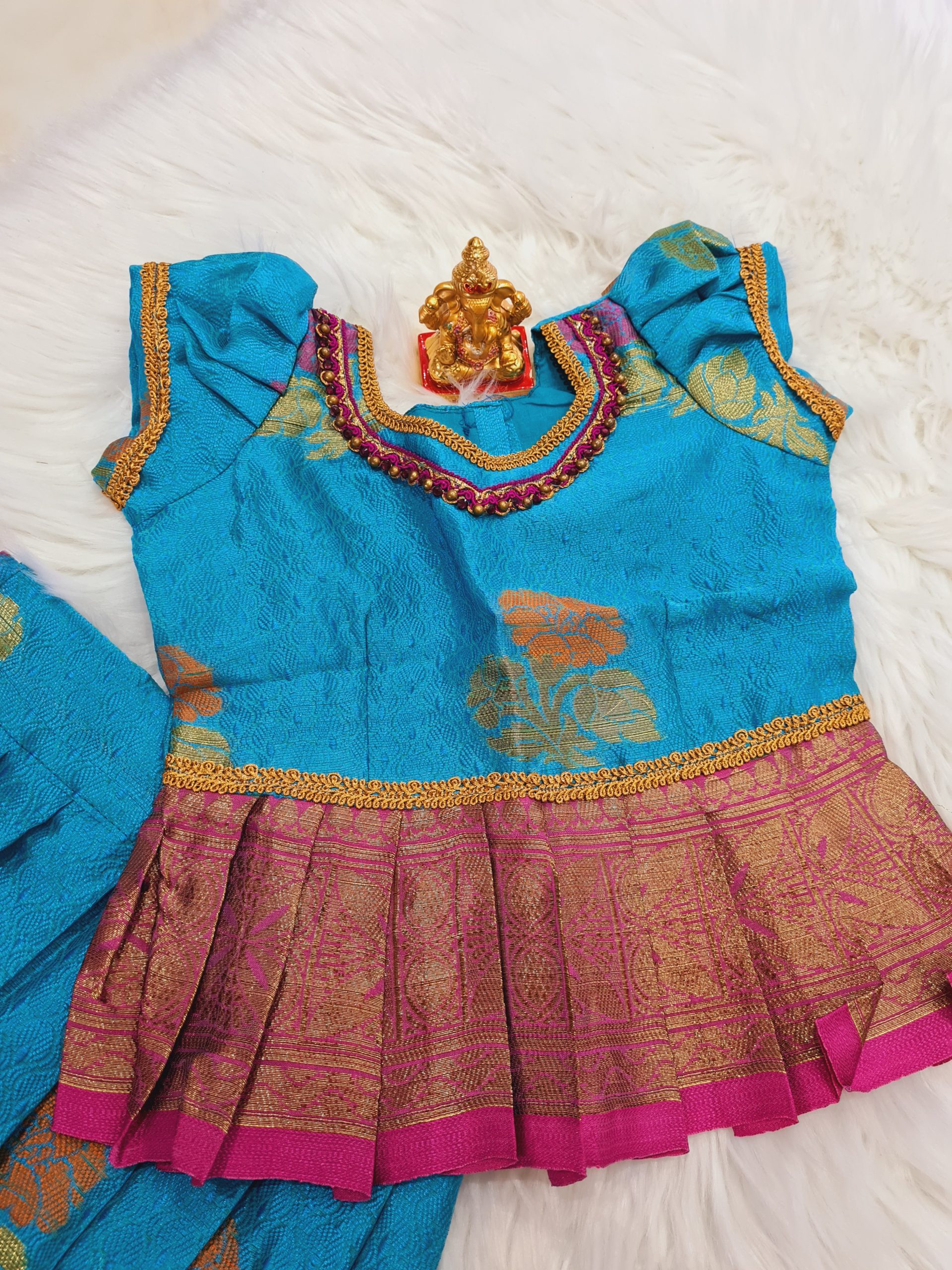 Kids paddu paavadai-16001 – Sarah Collection