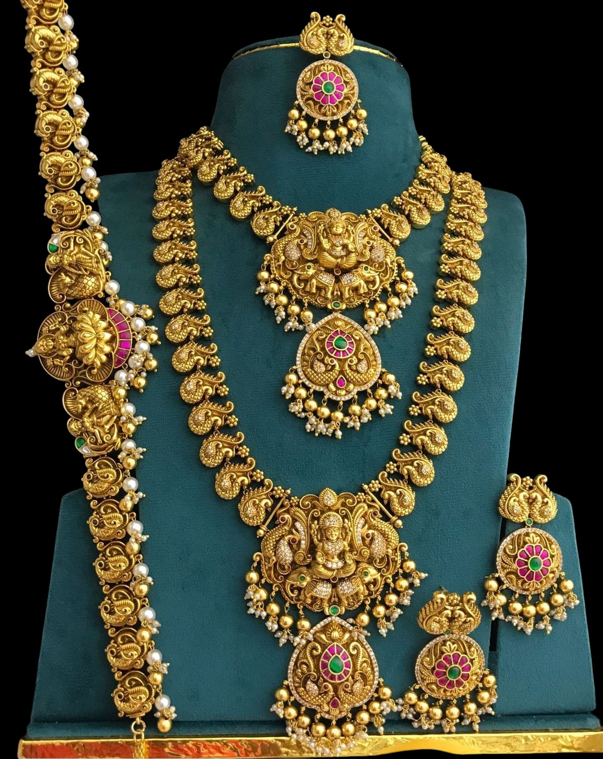 Mat temple bridal set -40009 – Sarah Collection